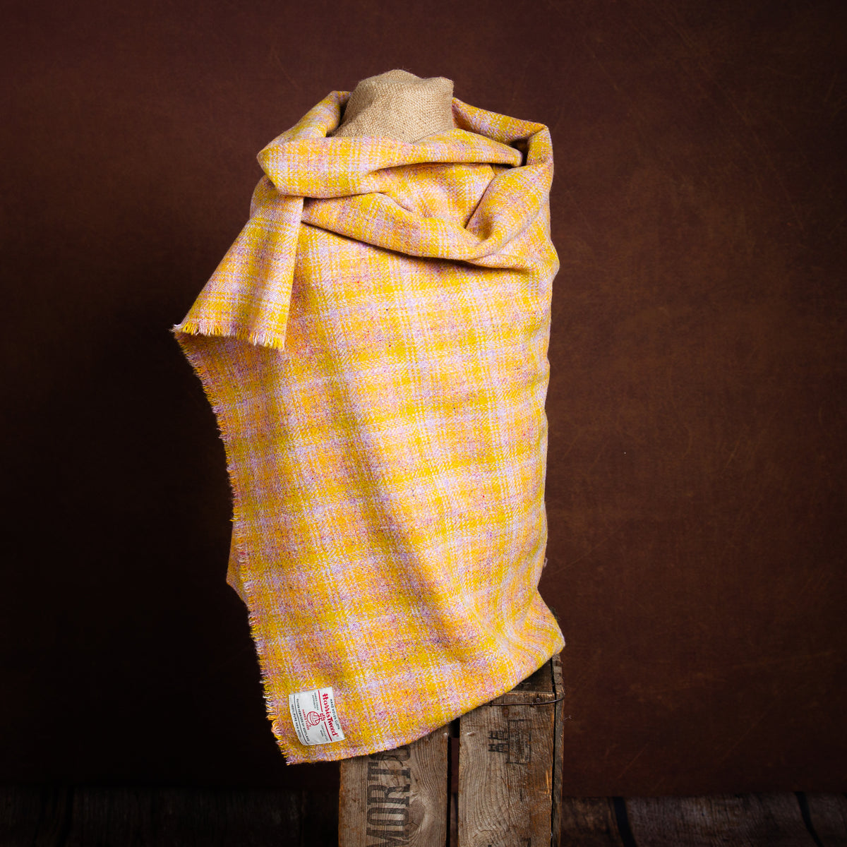 Harris Tweed Fabric 62 – Harris tweed Carloway Mill