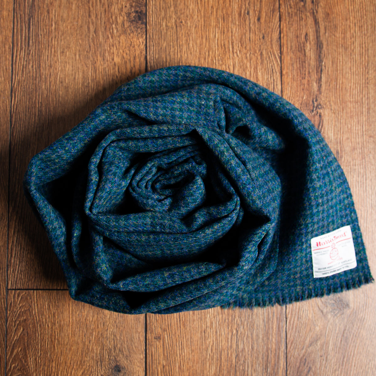 Harris Tweed Fabric 94 – Harris tweed Carloway Mill