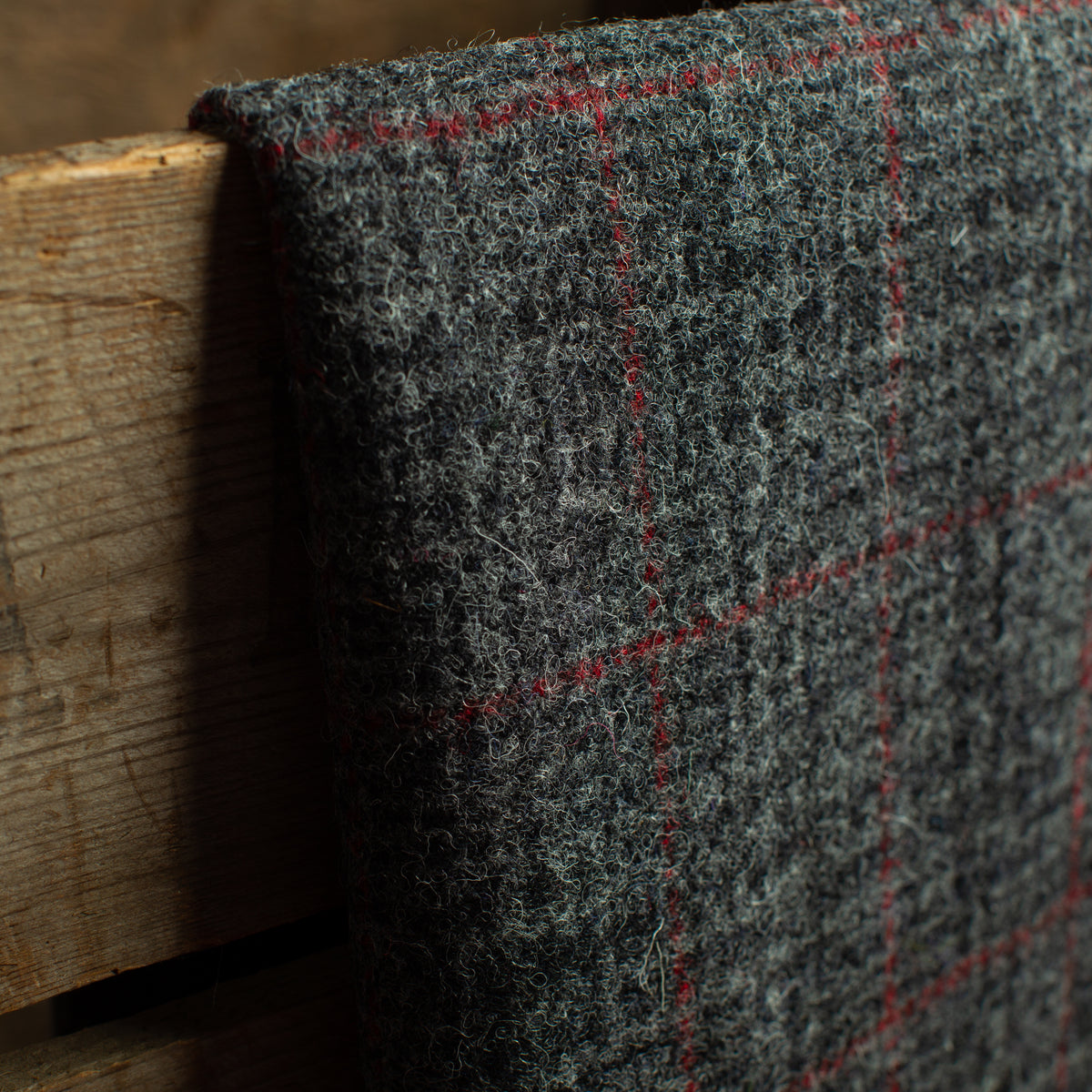 Harris Tweed Fabric 016 – Harris tweed Carloway Mill
