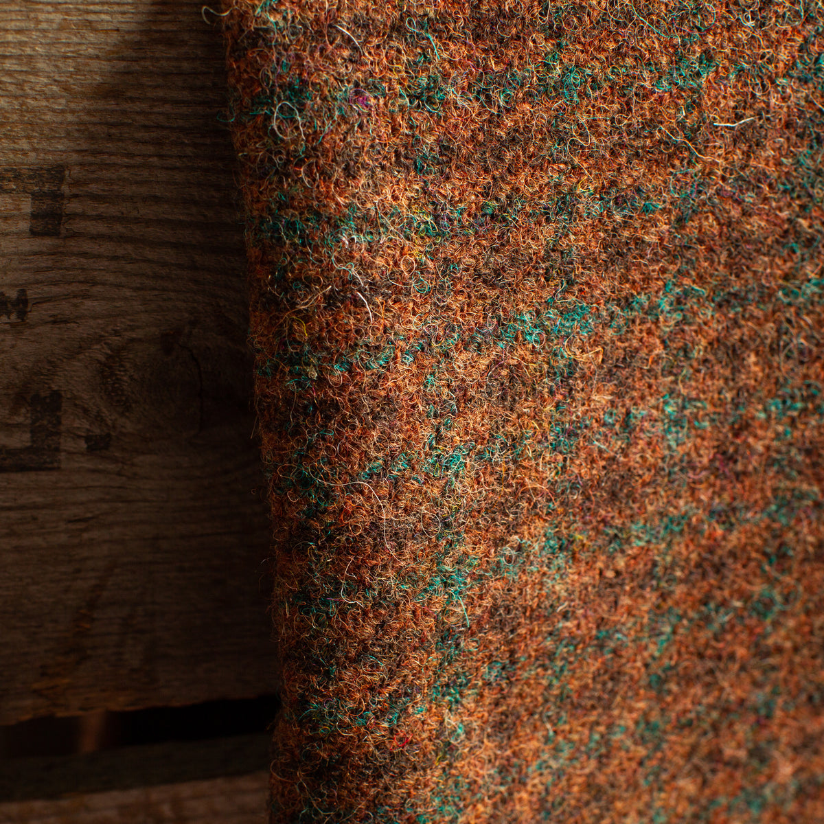 Harris Tweed Fabric 070 – Harris tweed Carloway Mill