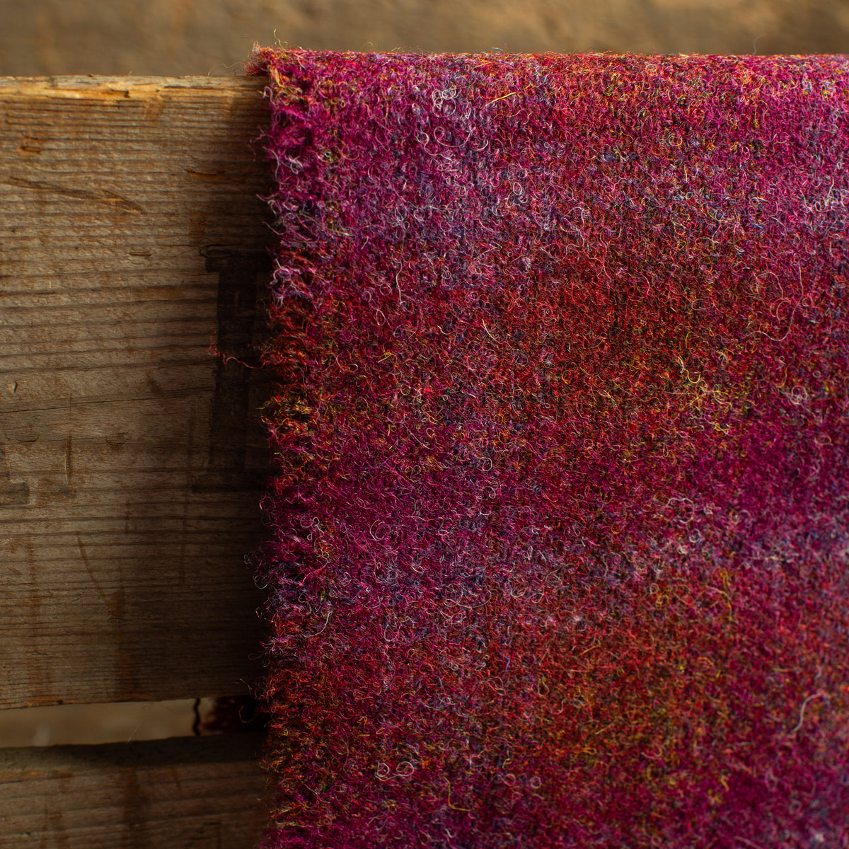 Harris Tweed Fabric 076 – Harris tweed Carloway Mill