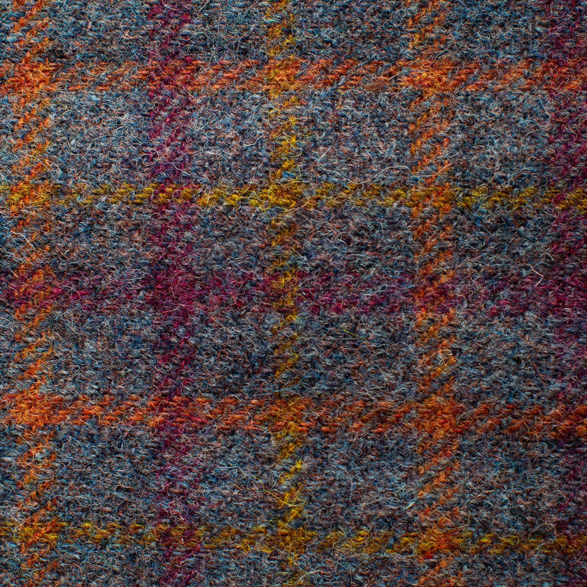 Harris Tweed Fabric 0120 – Harris tweed Carloway Mill